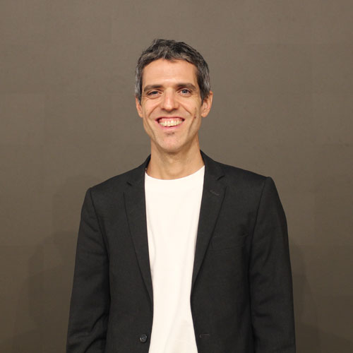 Gen AI to enhance and transform employee service experience ...