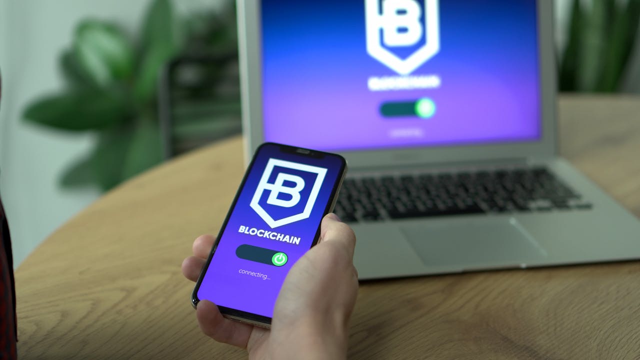 5 examples of blockchain use - Telefónica