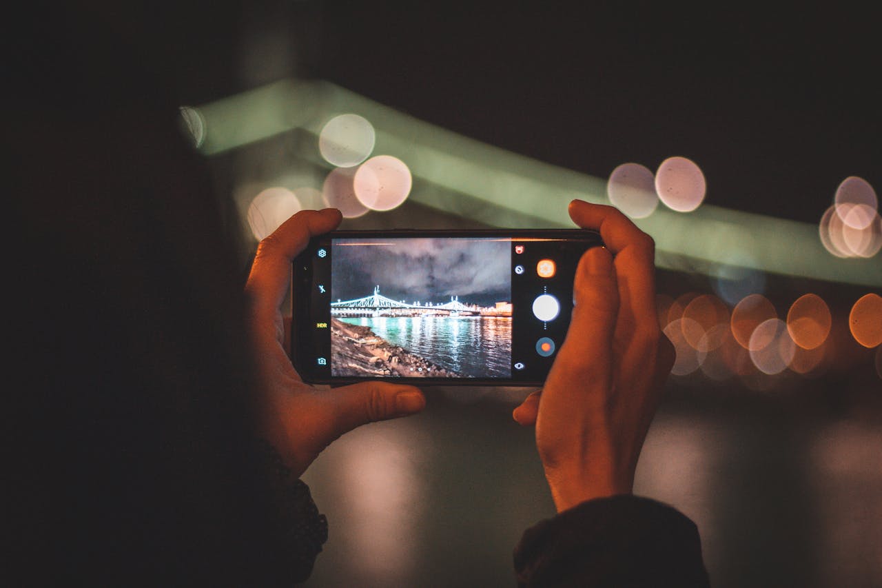 Smartphones in 2024: how many there are, usage time or main uses ...